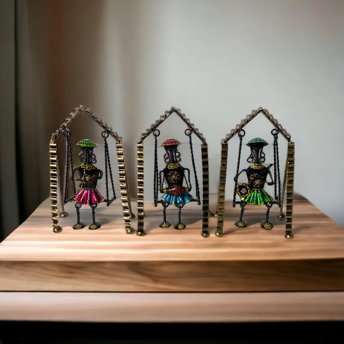 Handcrafted Metal Musician Hanging Doll Set – Winnkraft